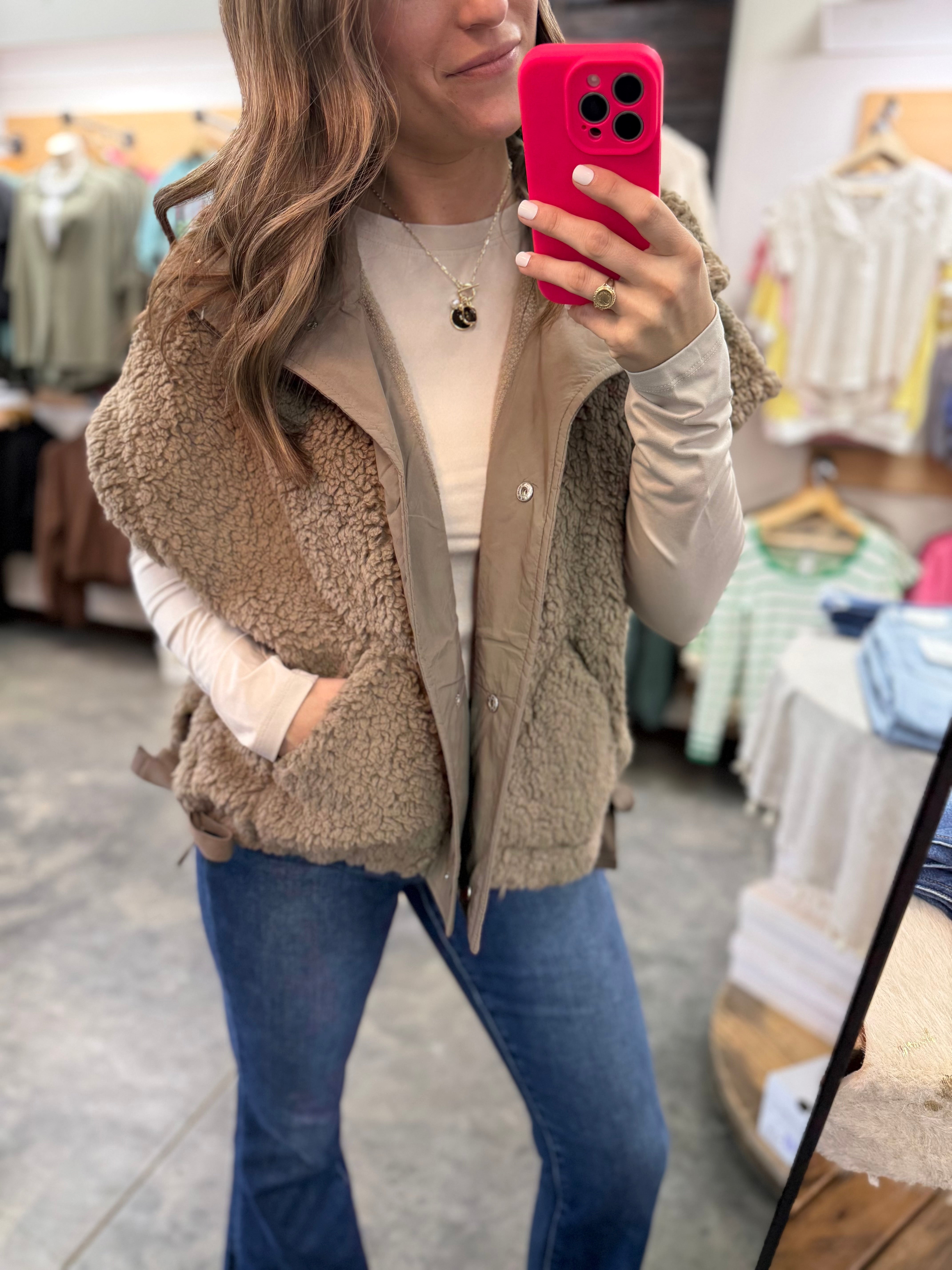 Cozy Canyon Vest – Hulson Creek Boutique